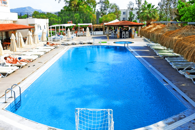Tiana Beach Resort - Binhan Tur